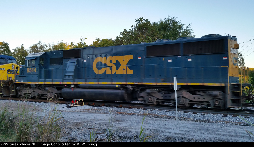 CSX 8544 (SD50)